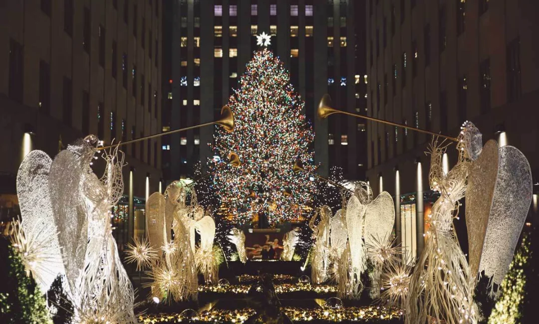 Christmas Limo Light Tours | NYC Holiday Limousine Light Tours